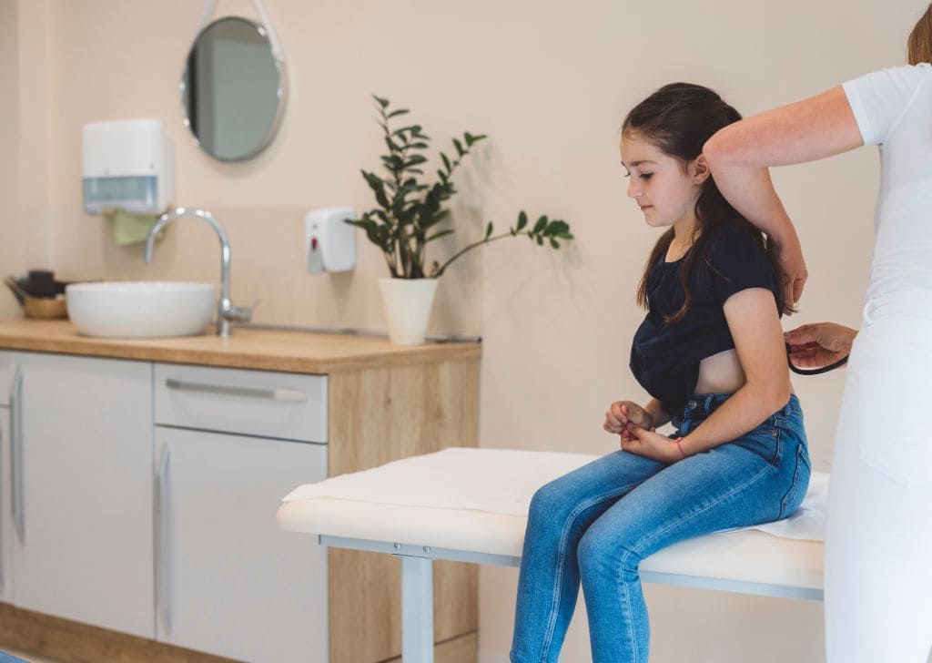 Scoliosis Causes & Physiotherapy | Regenesis Physio